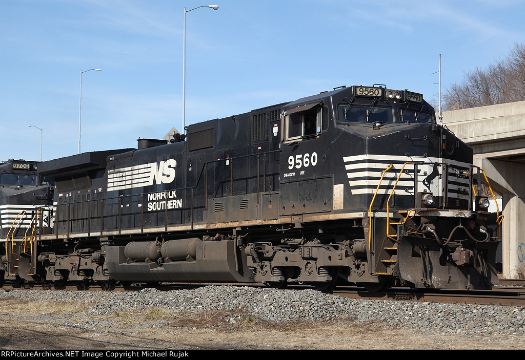 NS 9560
